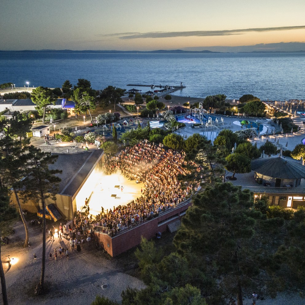 Abendshows im Zaton Holiday Resort